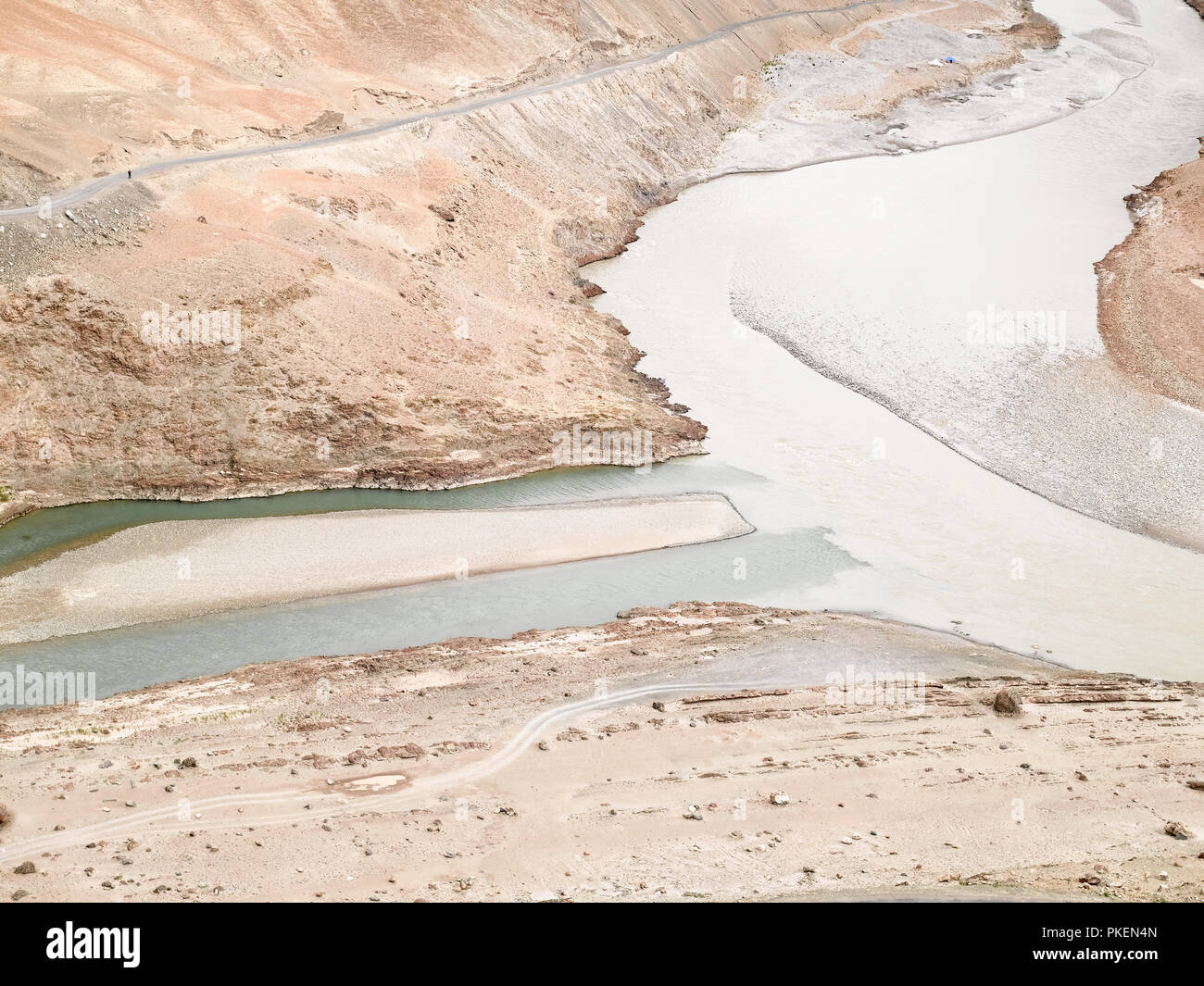 INDUS RIVER AND ZANSKAR RIVER MEETING POINT, LADAKH, JAMMU & KASHMIR ...
