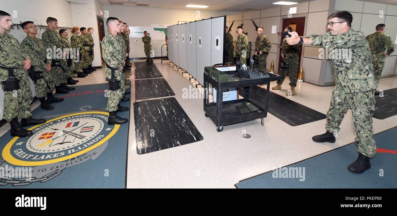 Us army rotc program hi-res stock photography and images - Alamy