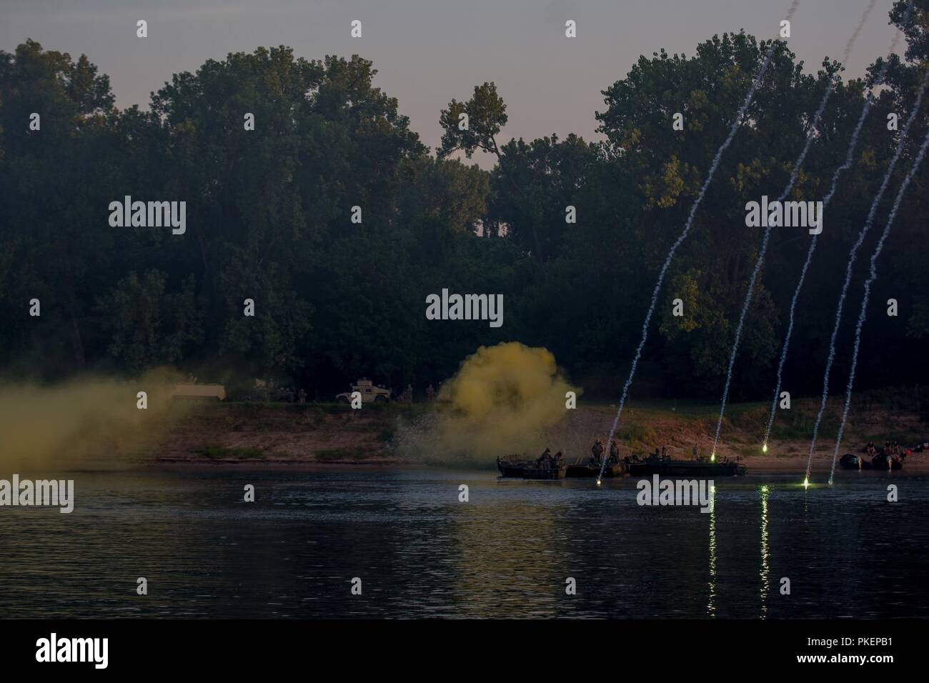 U.S. Army Reserve Soldiers from the 739th Multi-Role Bridge Company ...