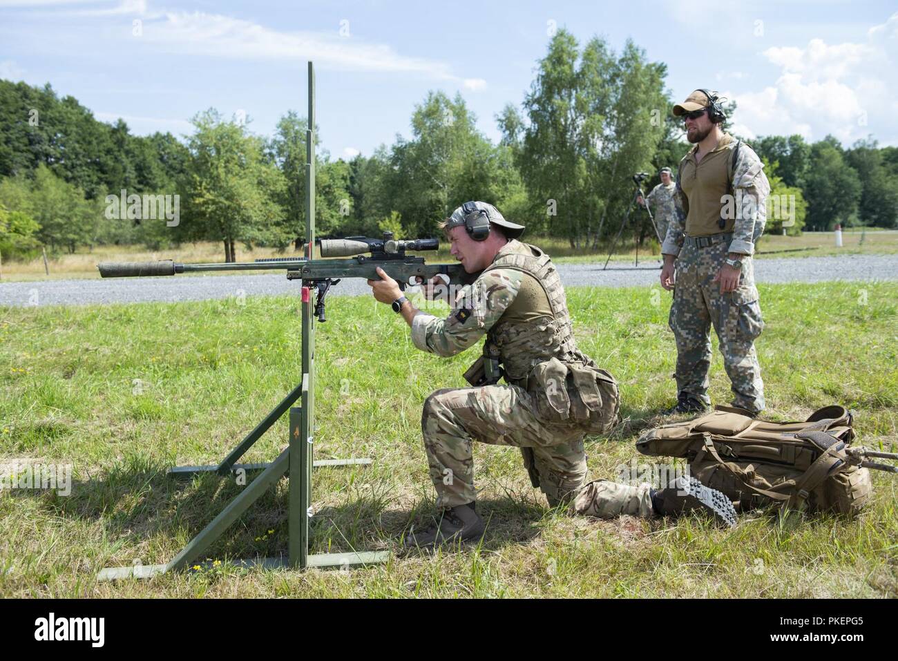 Europe best sniper team hi-res stock photography and images - Alamy