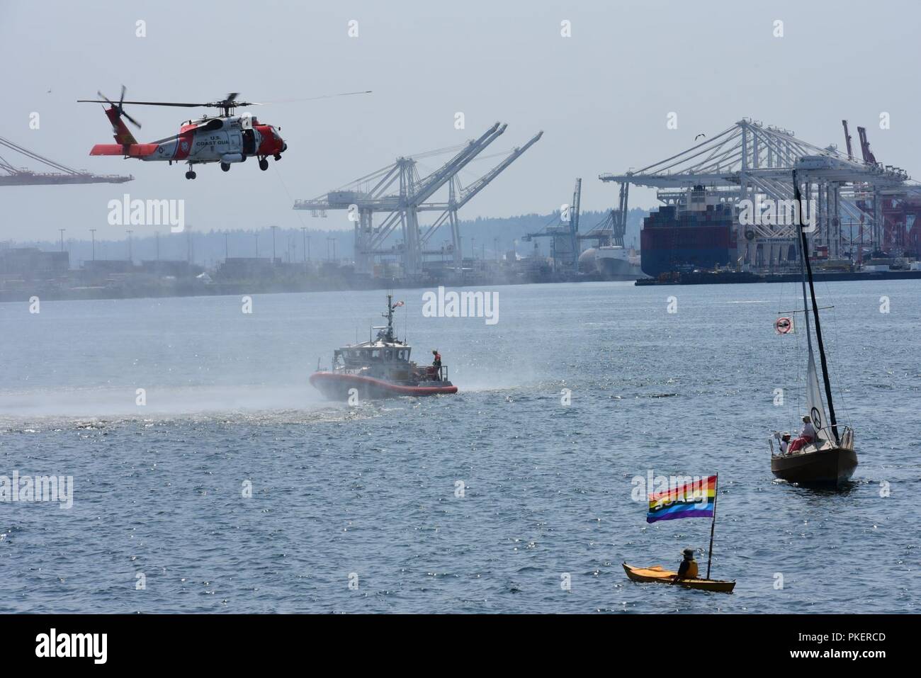 A Coast Guard Sector Columbia River MH-60 Jayhawk helicopter crew ...