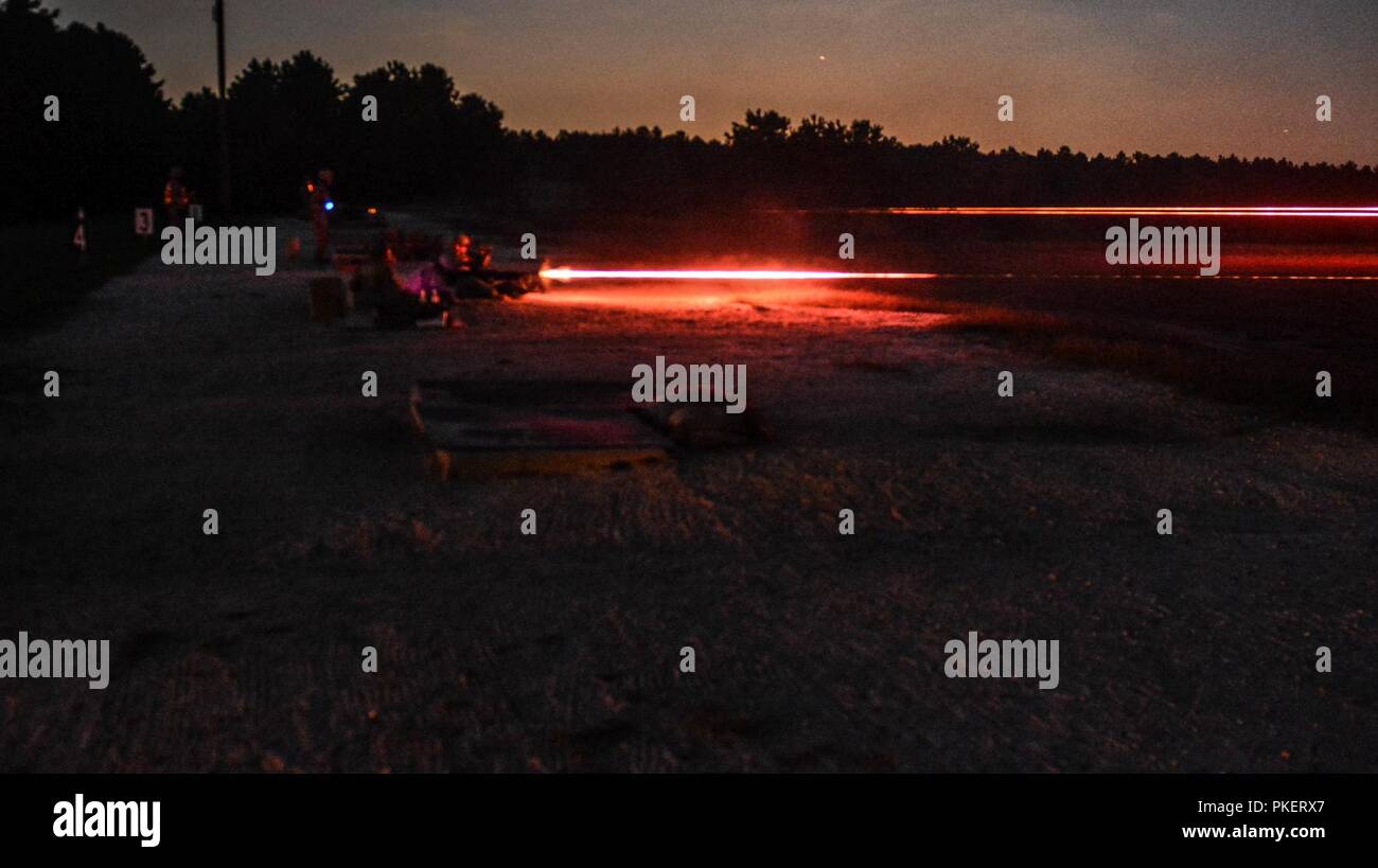 U.S. Army Reserve Troop List Unit Soldiers participate in night ...