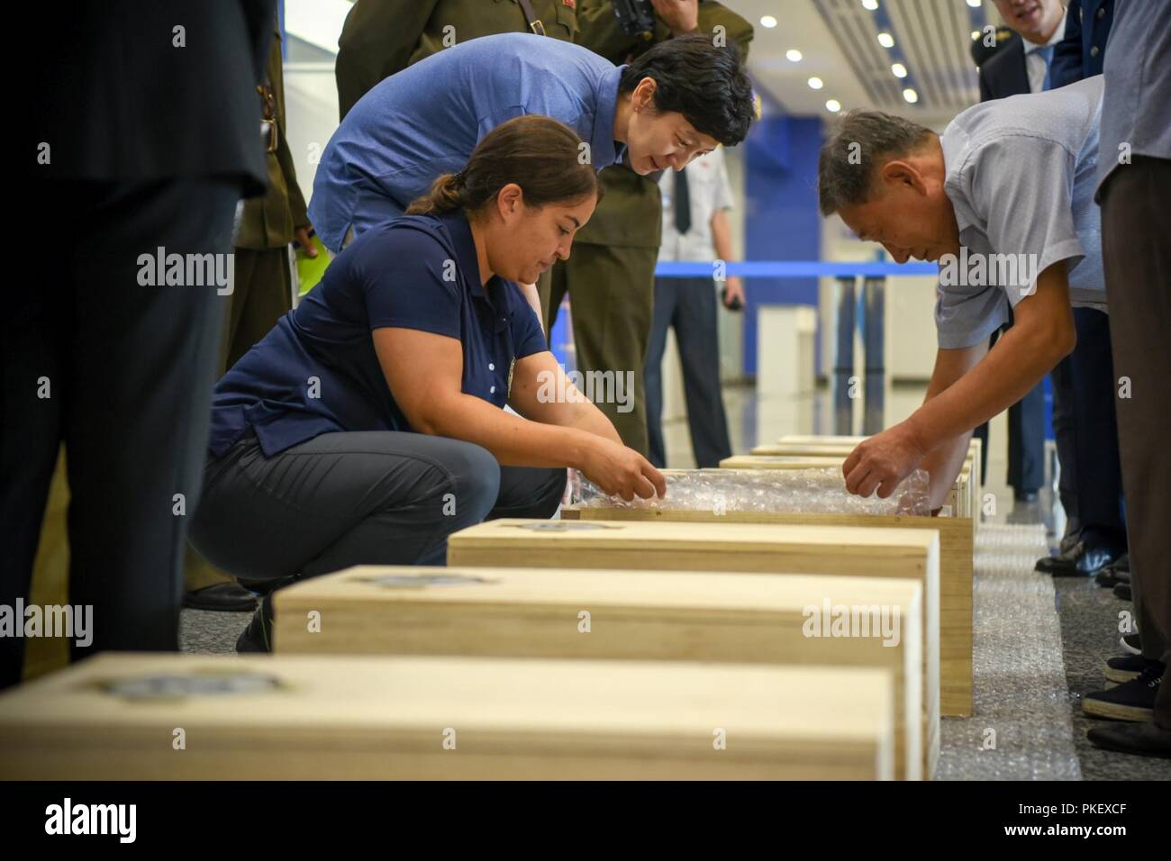 Drs. Veronica Keyes, left, and Jennie Jin, forensic anthropologists ...