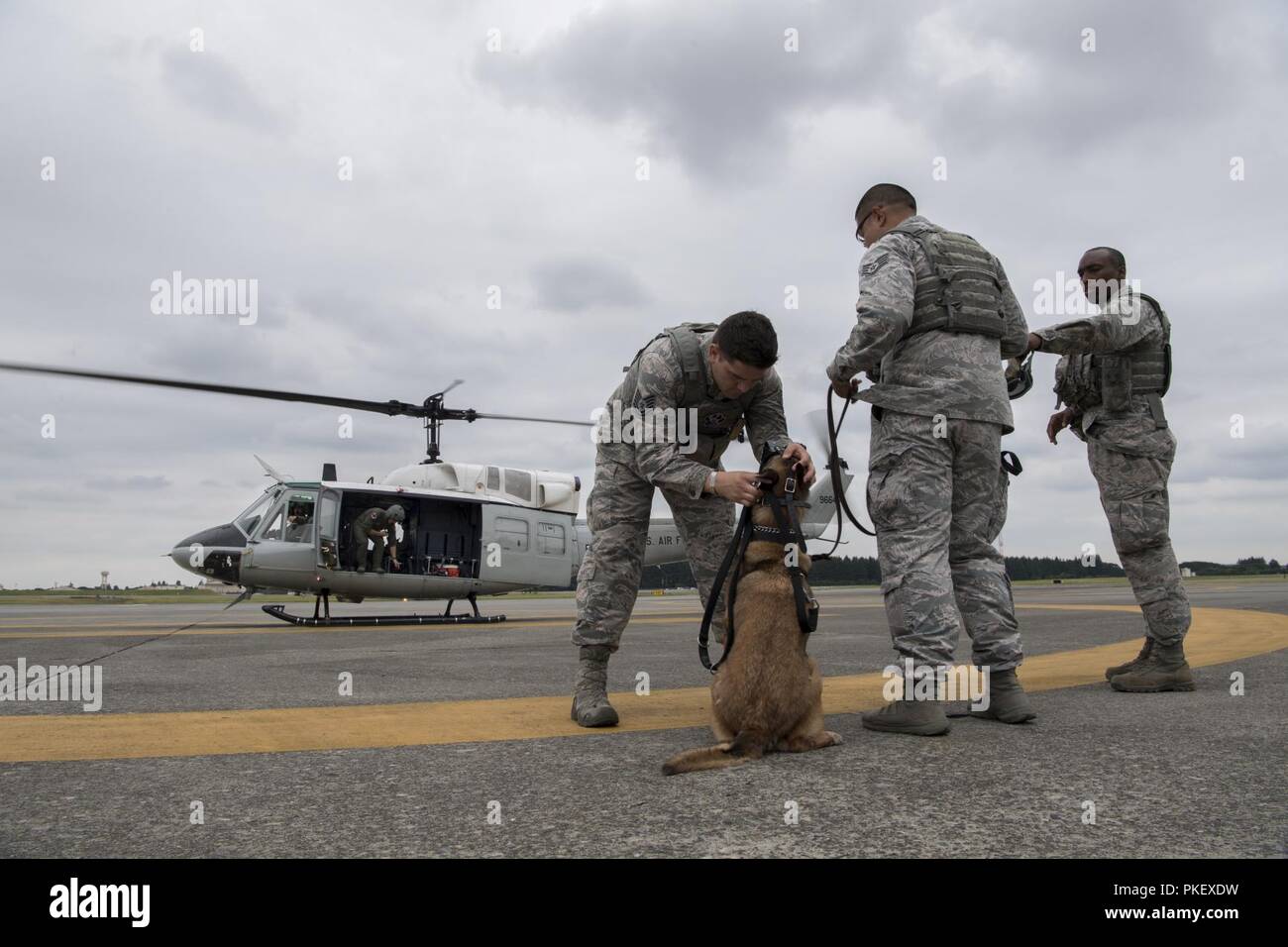 374th security forces squadron hi-res stock photography and images - Alamy