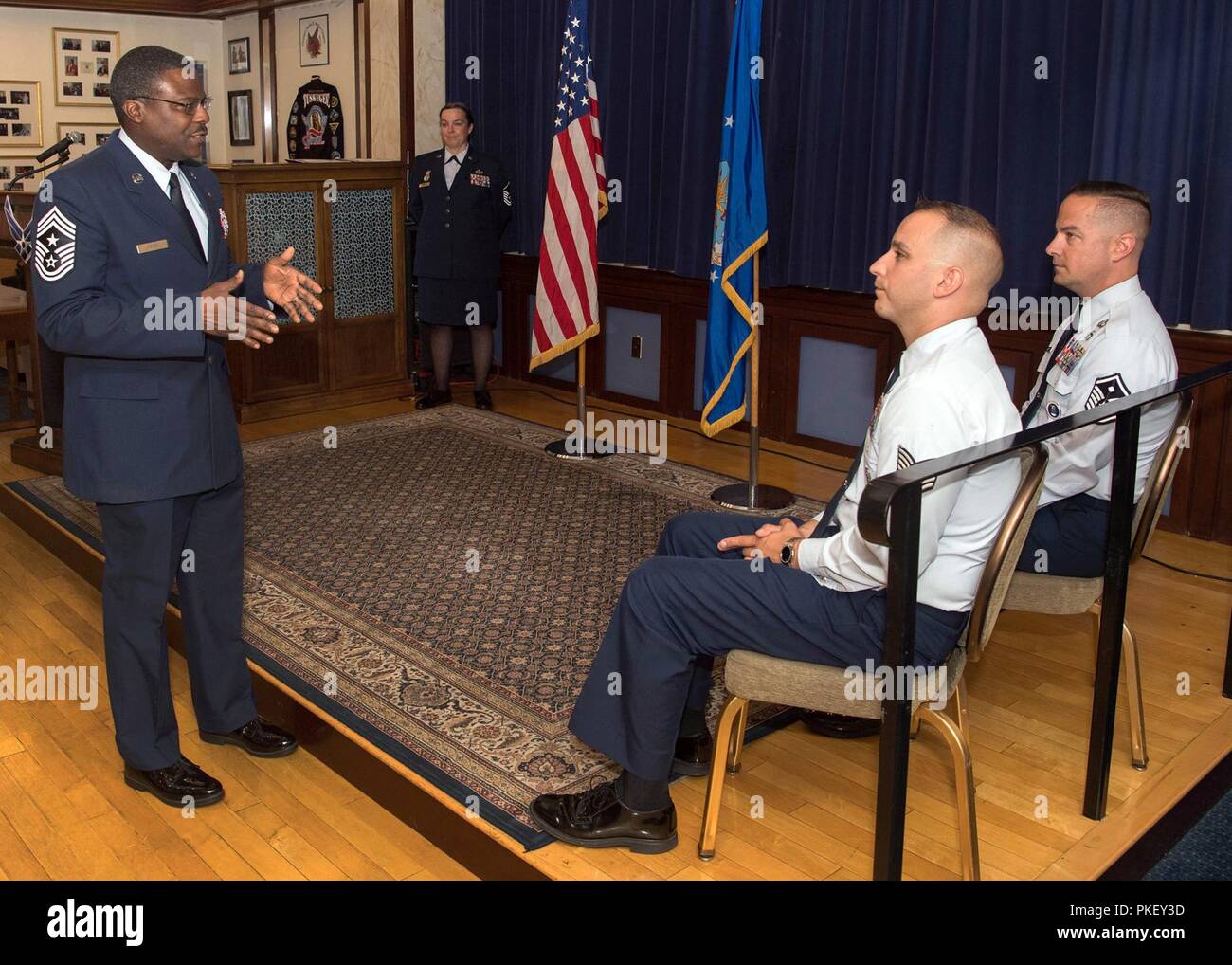 Senior fire officers hi-res stock photography and images - Alamy