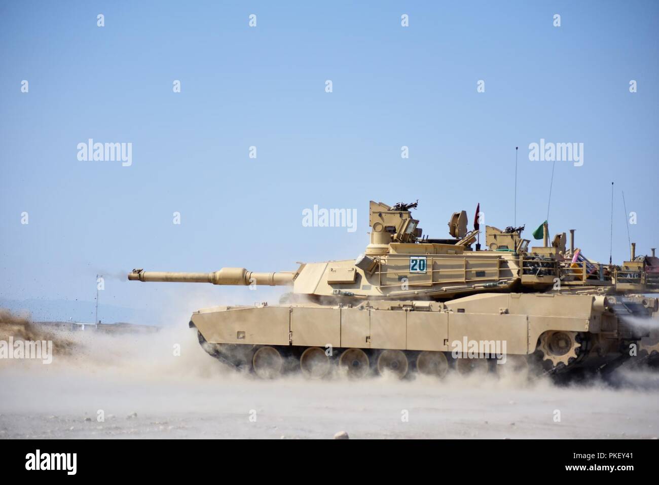 Sabot round hi-res stock photography and images - Alamy