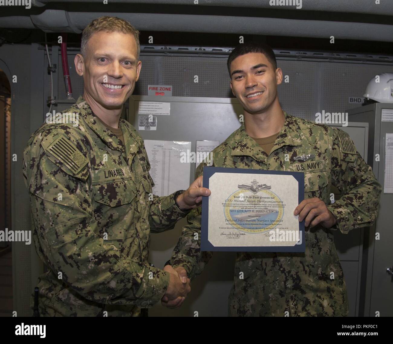 Navy enlisted expeditionary warfare specialist hi-res stock photography ...