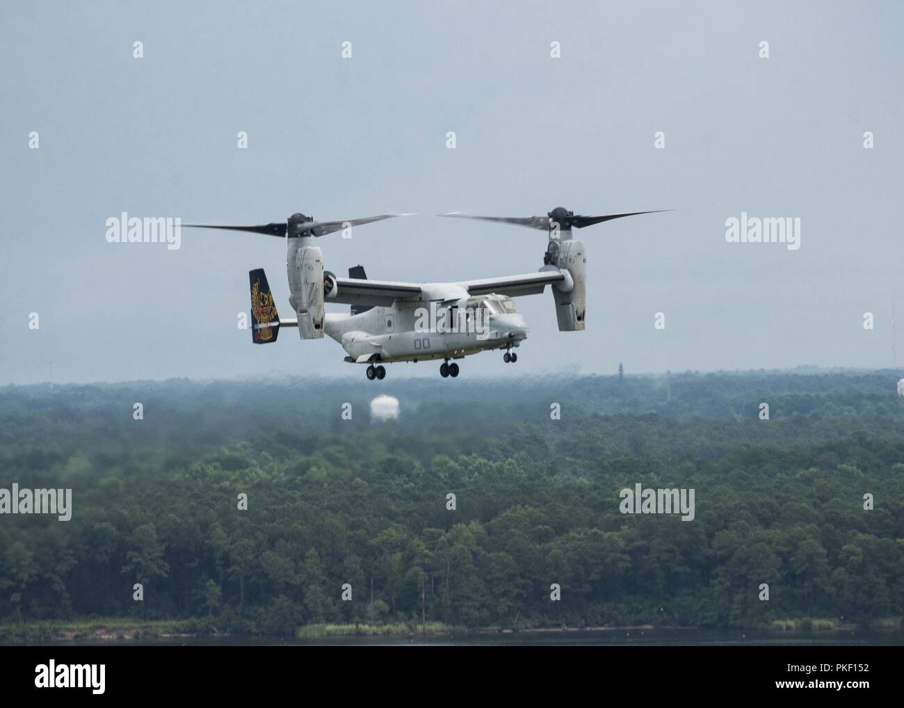NEW RIVER, N.C. (Aug. 4, 2018) An MV-22B Osprey, attached to Marine ...