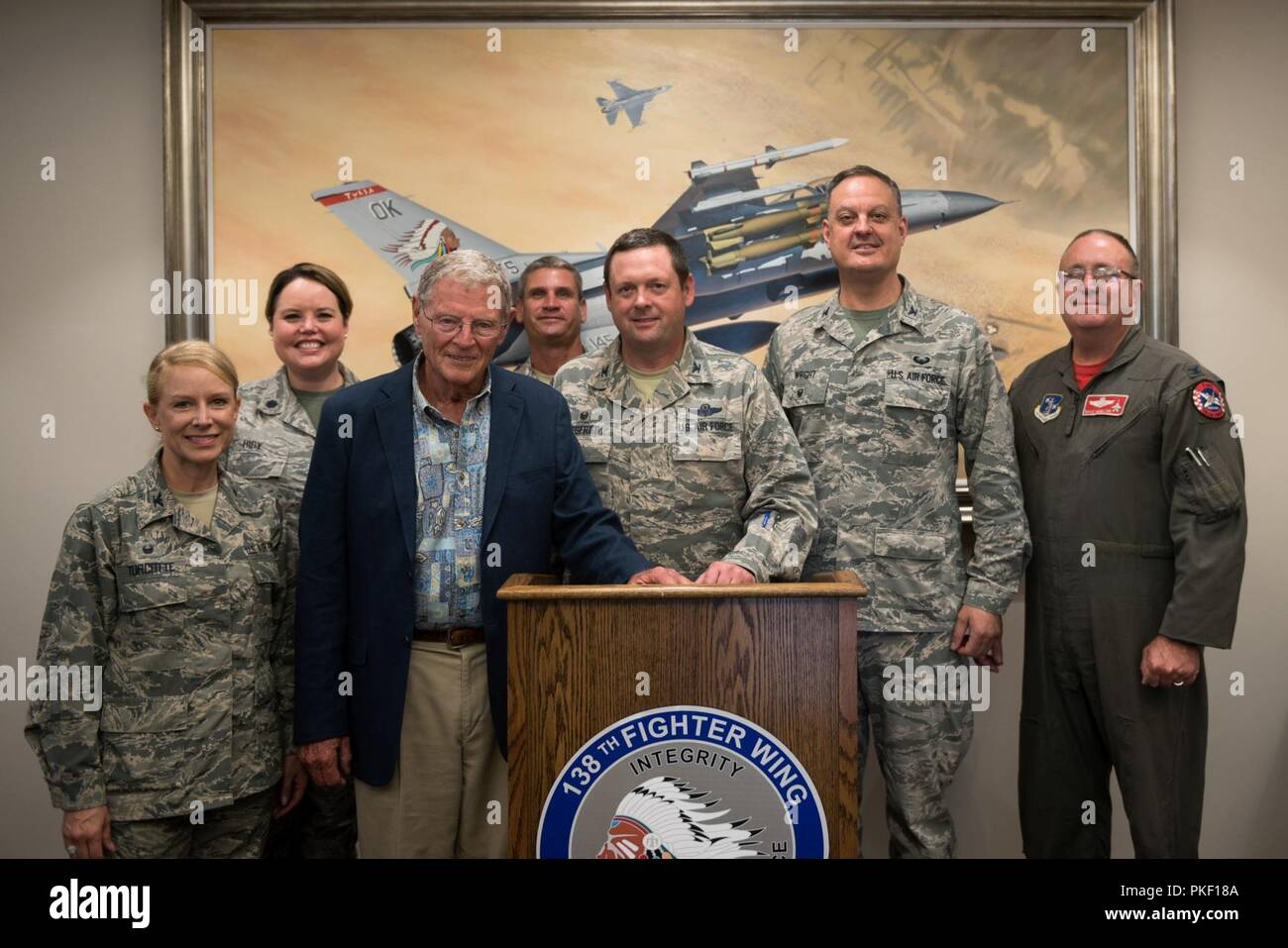 Lt col r s hamilton hi-res stock photography and images - Alamy