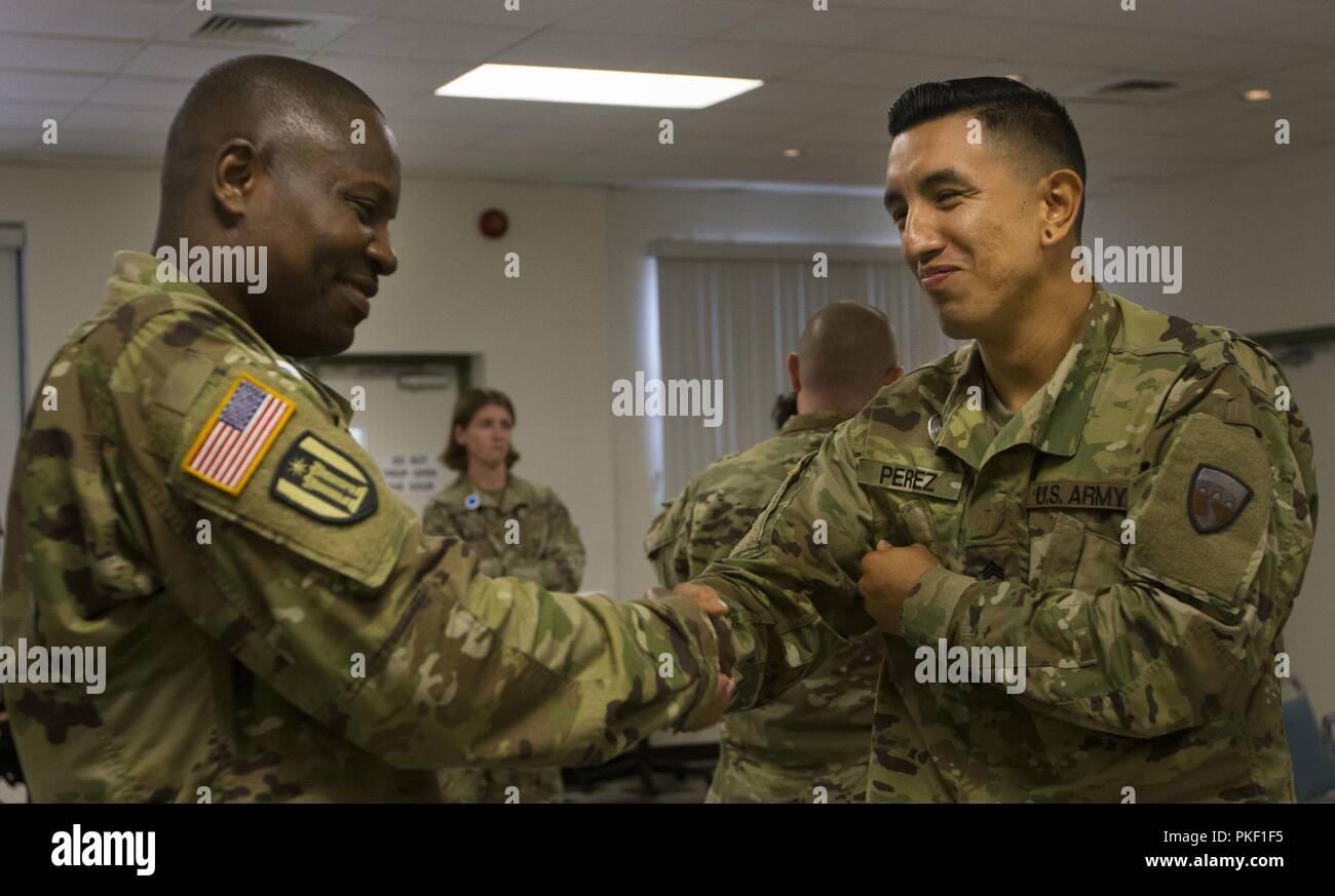 340th military police battalion hi-res stock photography and images - Alamy