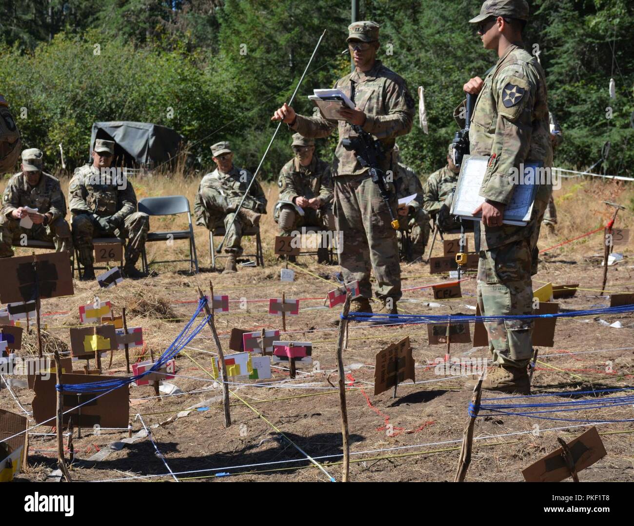 Emergency deployment readiness exercise courage ready 18 02 hi-res ...