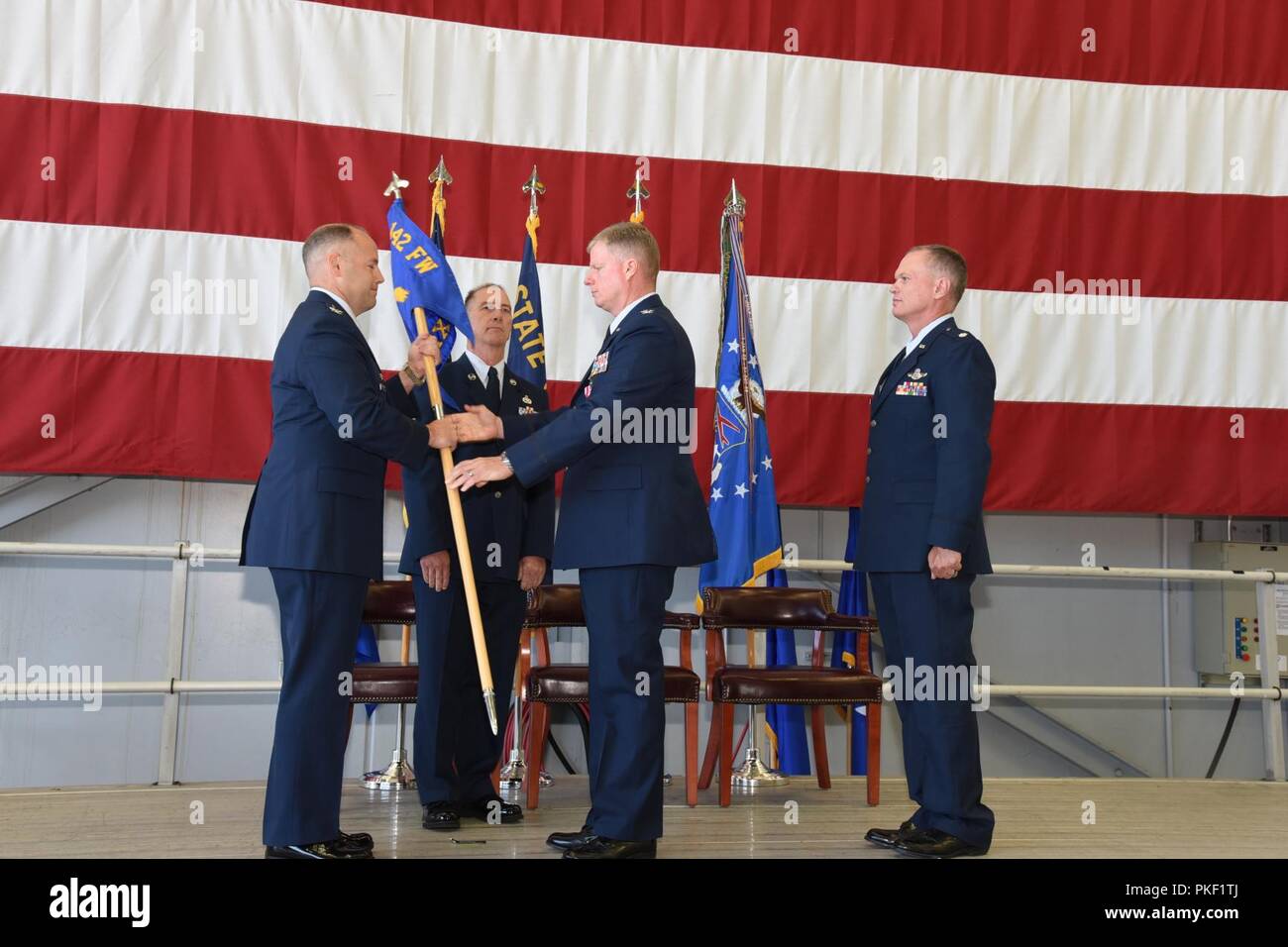 Oregon Air National Guard Col. Duke Pirak, 142nd Fighter Wing Commander ...