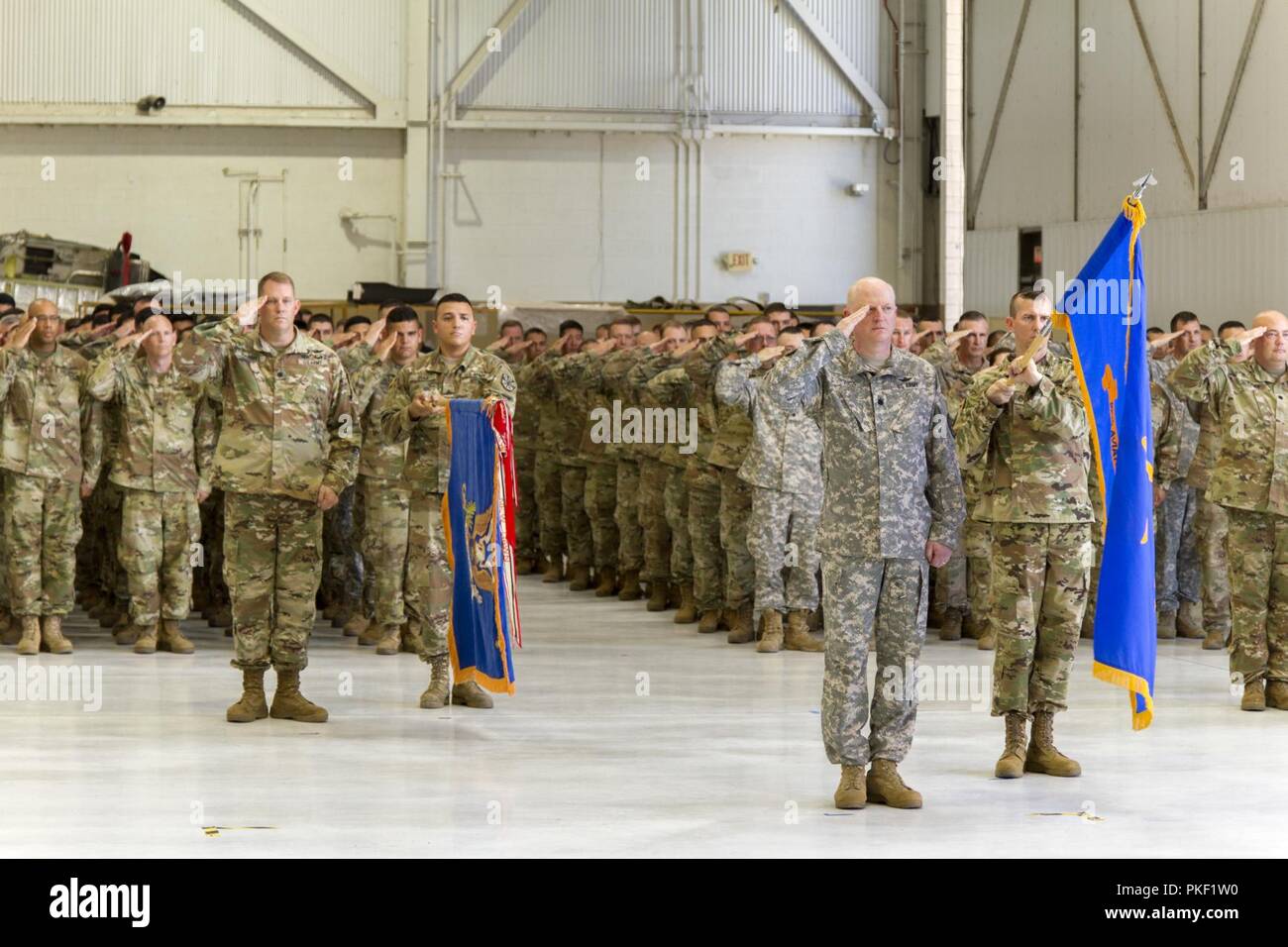 The 1-285th Attack Reconnaissance Battalion of the 98th Aviation Troop ...