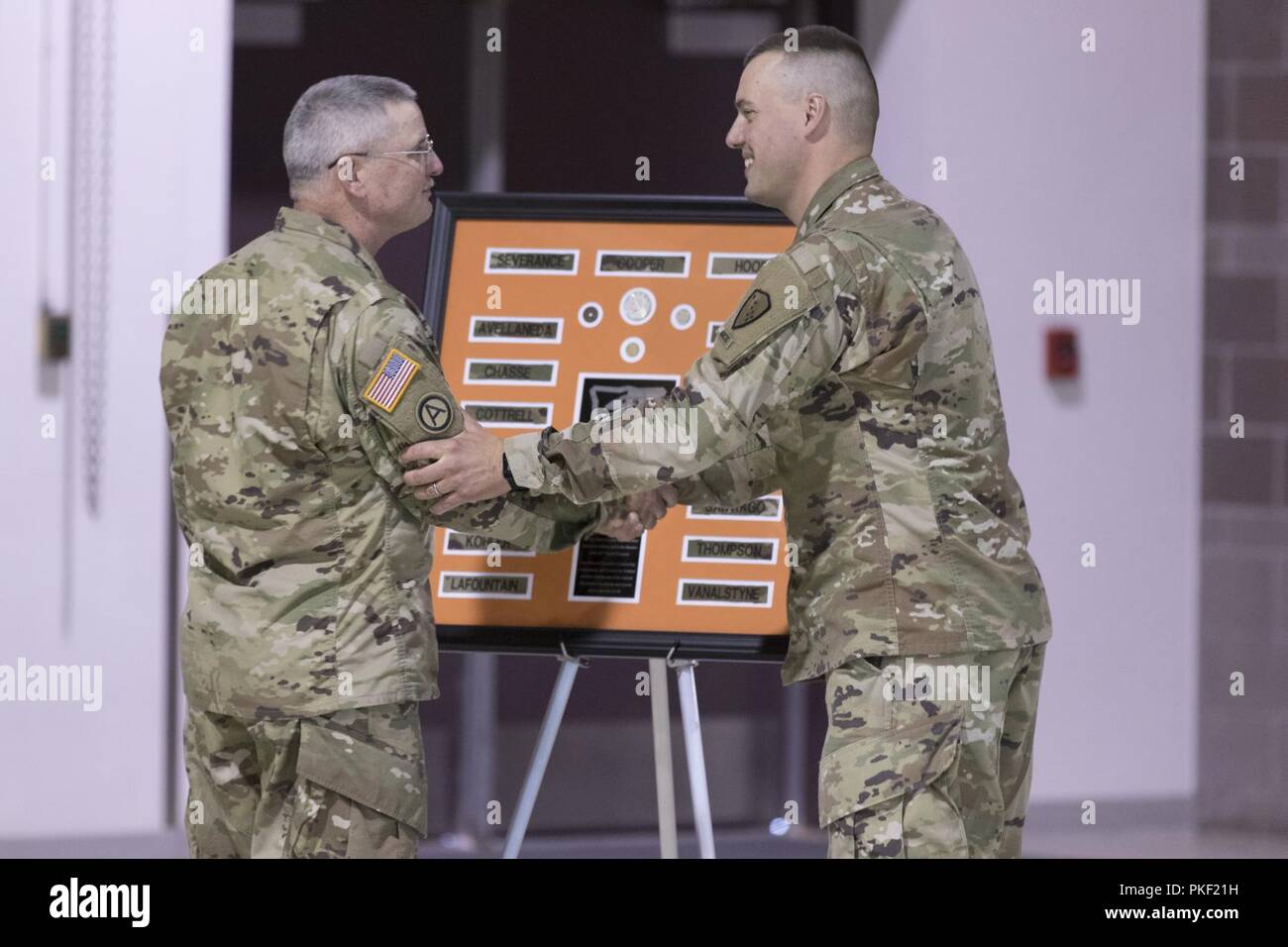 Soldiers of the 297th Signal Company participate in an inactivation ...