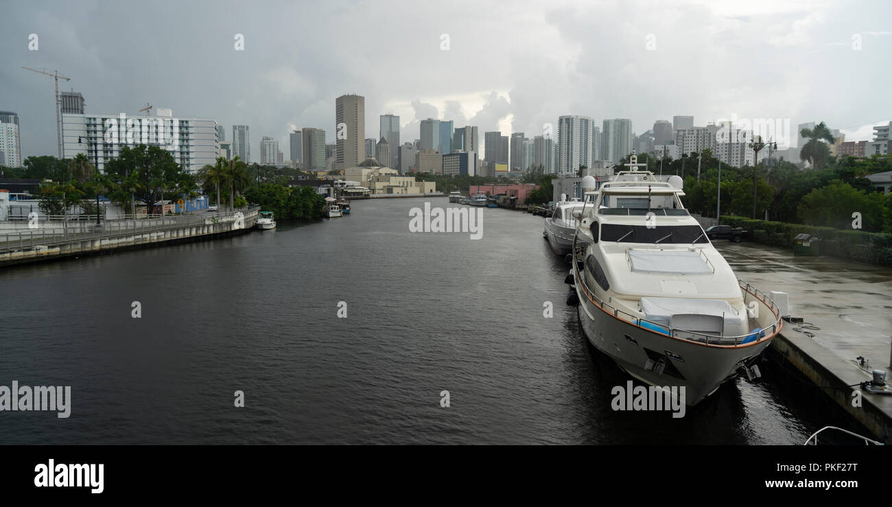 Florida usa canals hi-res stock photography and images - Alamy