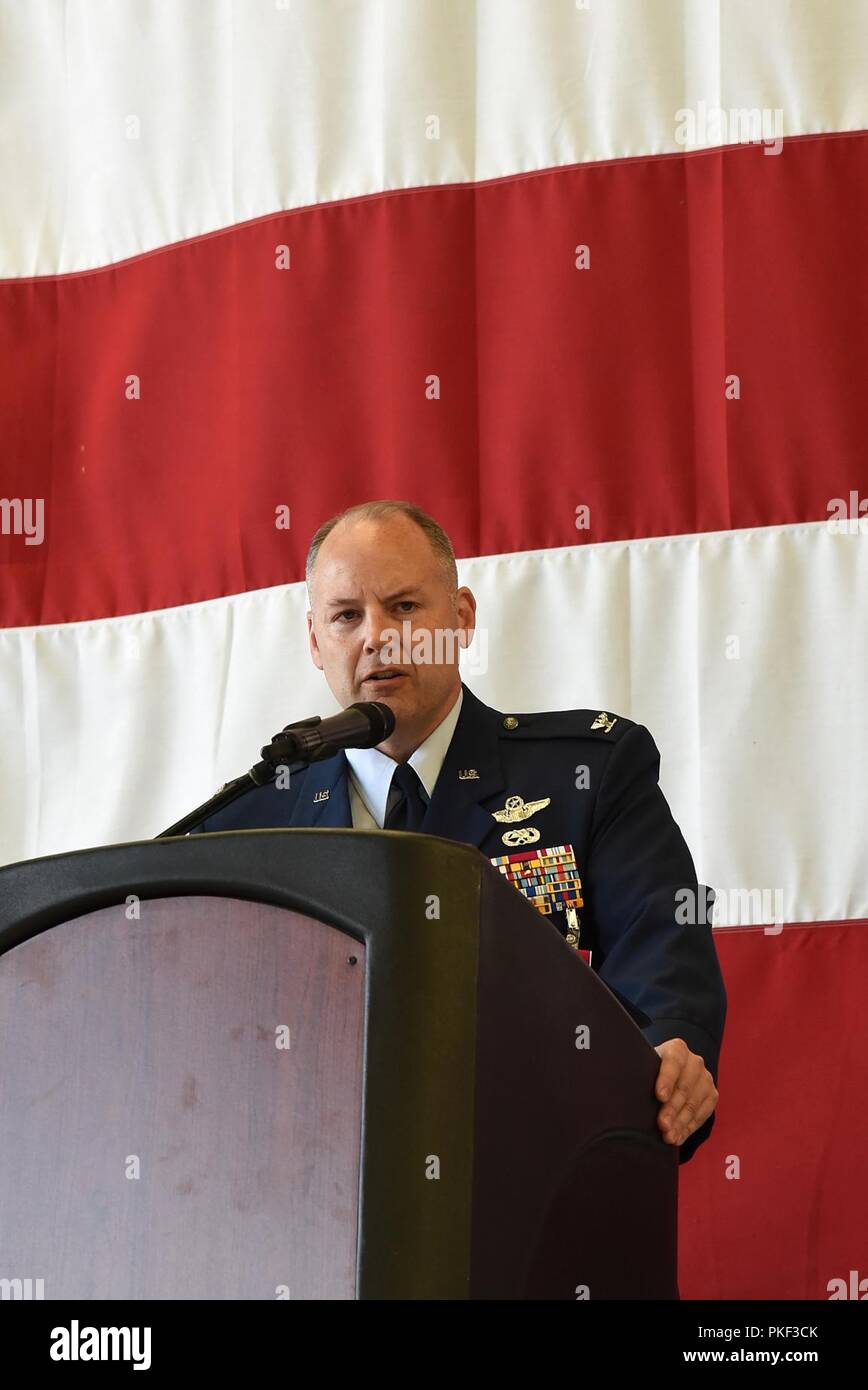 Oregon Air National Guard Col. Duke Pirak, address the men and women of ...