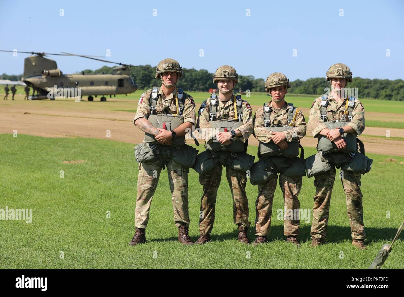 Troop pick up hi-res stock photography and images - Alamy