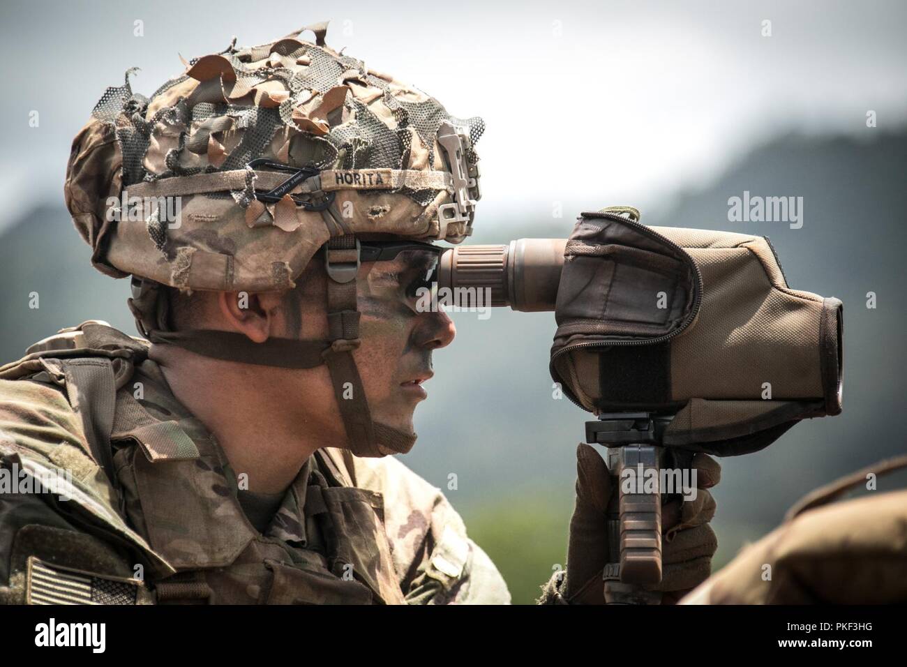 Spotting targets hi-res stock photography and images - Alamy