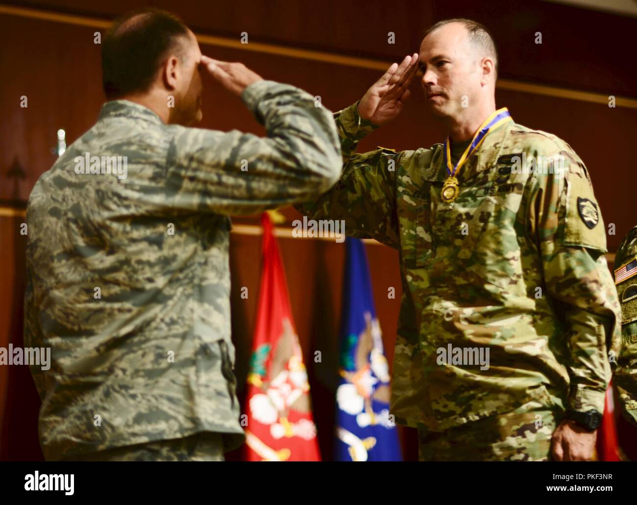 Brig. Gen. William J. Edwards (right), outgoing Land Component ...