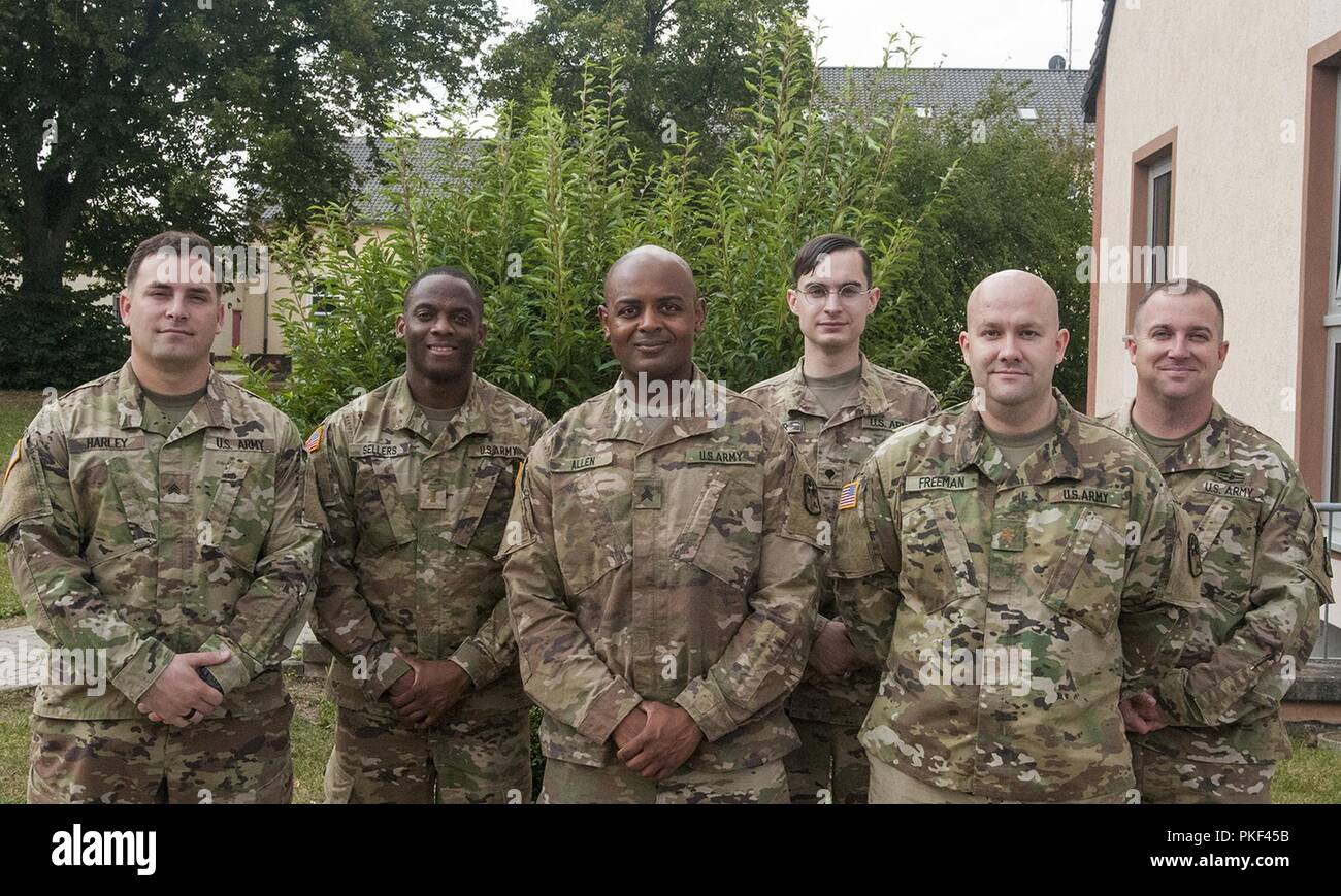 Select members of the 678th ADA BDE, South Carolina National Guard ...