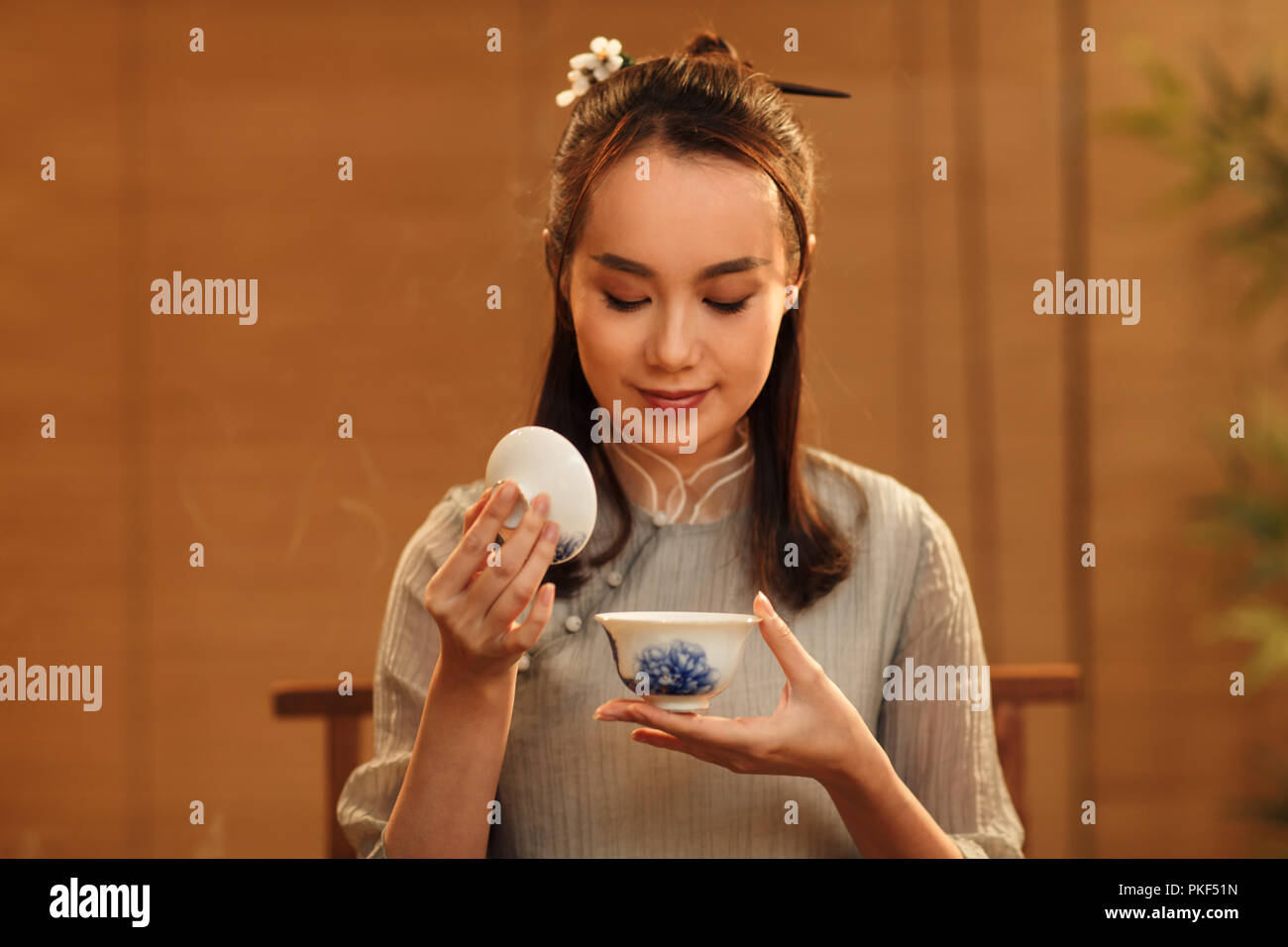 Tea tasting ceremony hi-res stock photography and images - Alamy