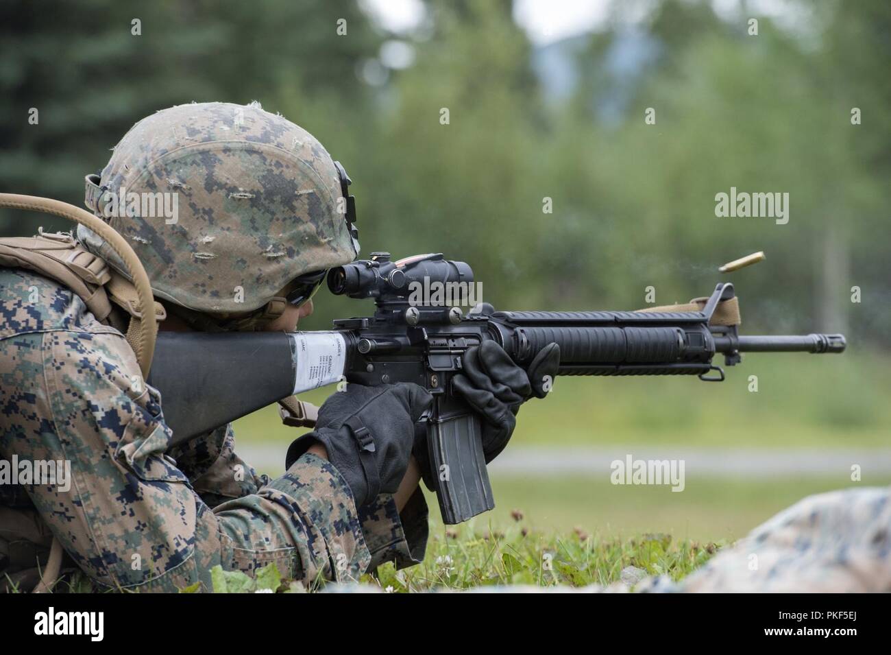 M16a4 rifle hi-res stock photography and images - Alamy