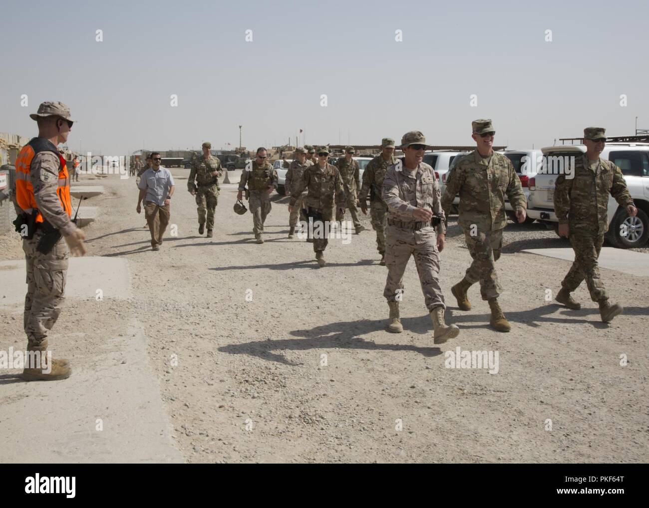 American military generals visit with Spanish soldiers at the Besmaya ...