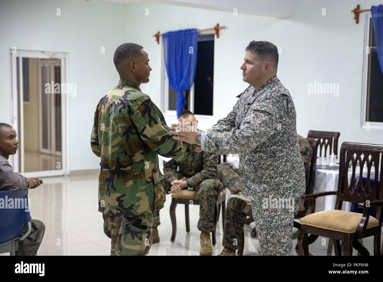 Colombian naval infantry hi-res stock photography and images - Alamy