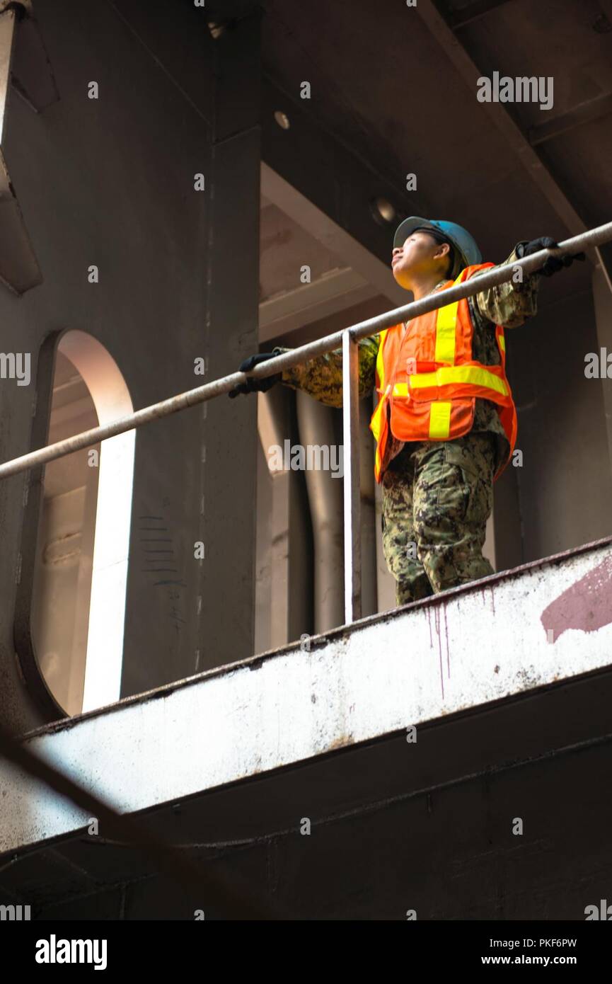 Navy cargo handling battalion nchb 14 hi-res stock photography and ...