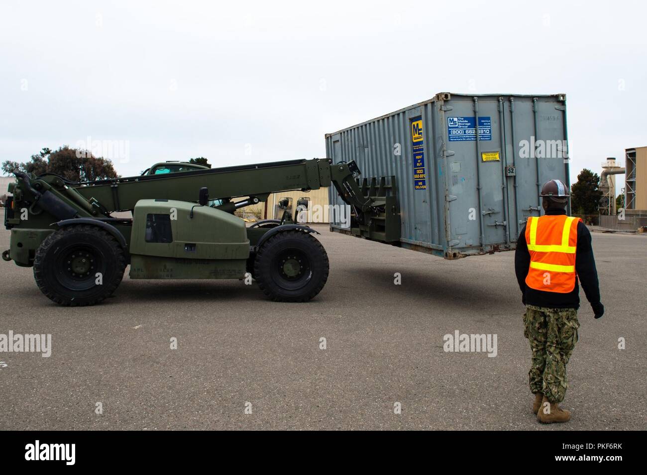 Calif. (Aug. 8, 2018) Boatswain's Mate Petty Officer 3rd Class Prosper ...