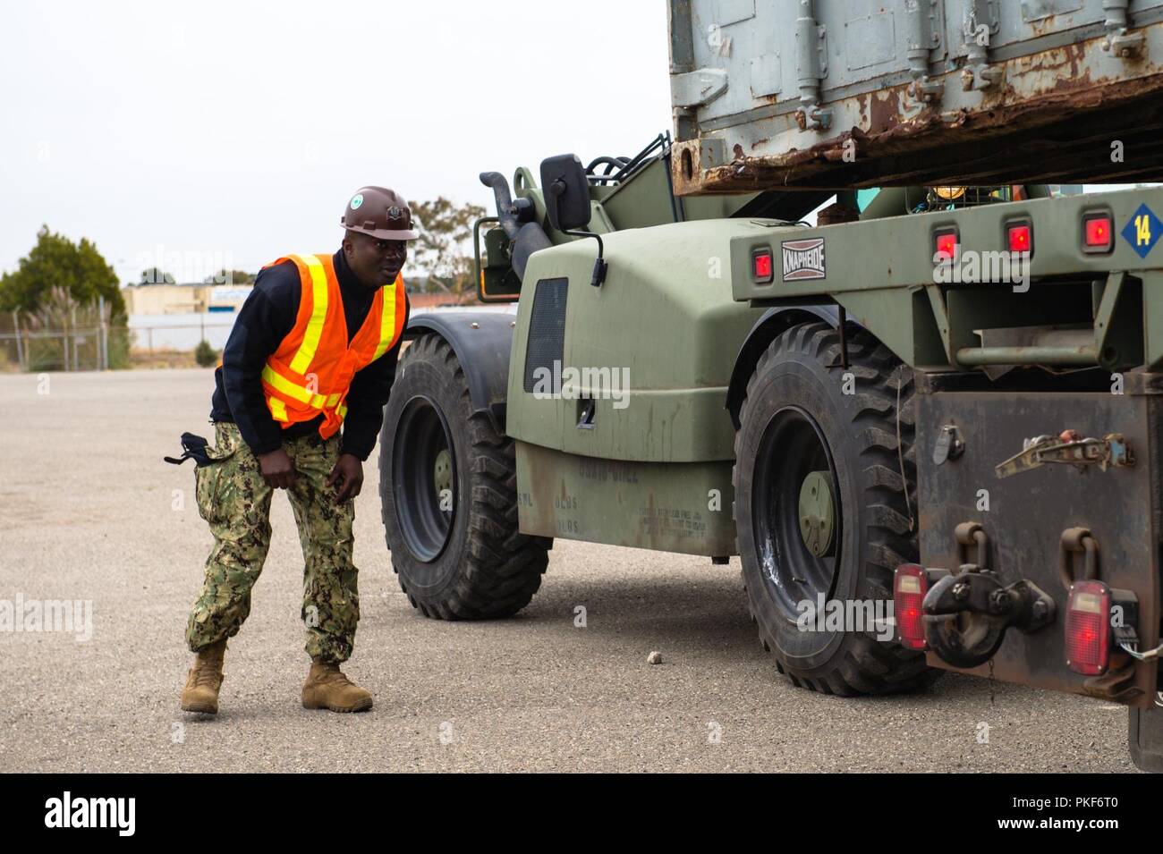 Calif. (Aug. 8, 2018) Boatswain's Mate 3rd Class Prosper Ahiakonu with ...