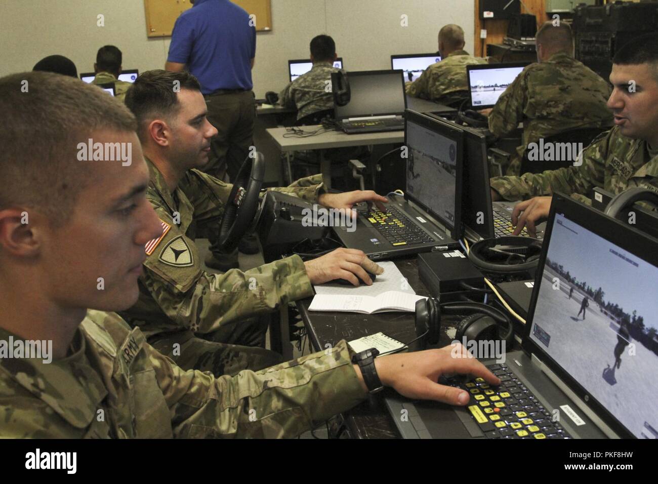Army Reserve Soldiers, from left, Spc. Nicholas Small, Sgt. Vincent ...