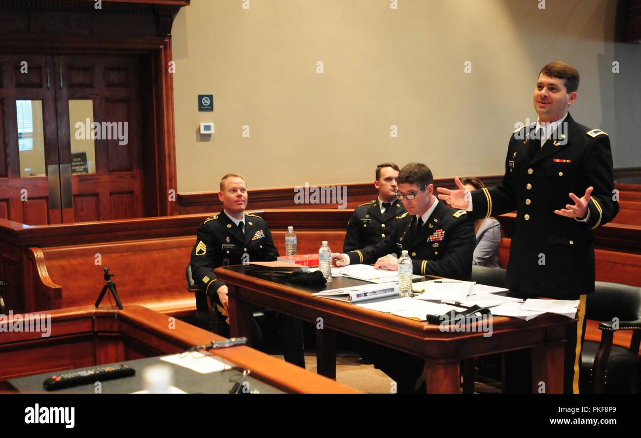 United states army trial defense service hi-res stock photography and ...