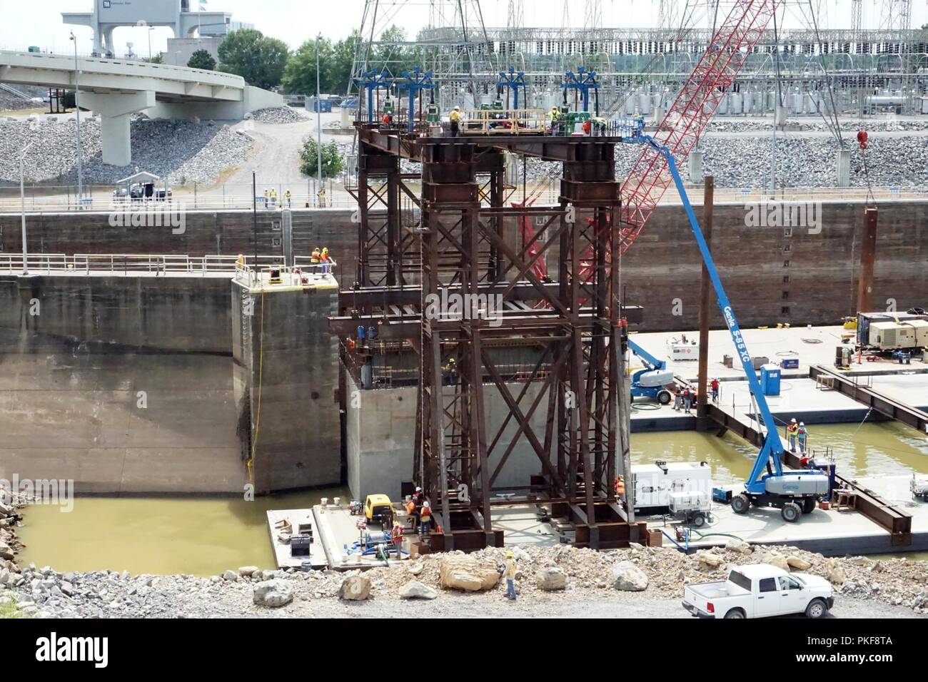Kentucky lock addition project hi-res stock photography and images - Alamy