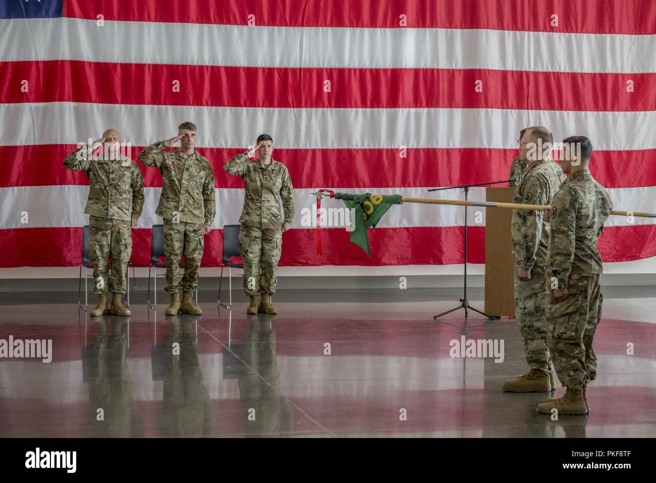 Soldiers with the 506th Military Police Company, 420th Chemical ...