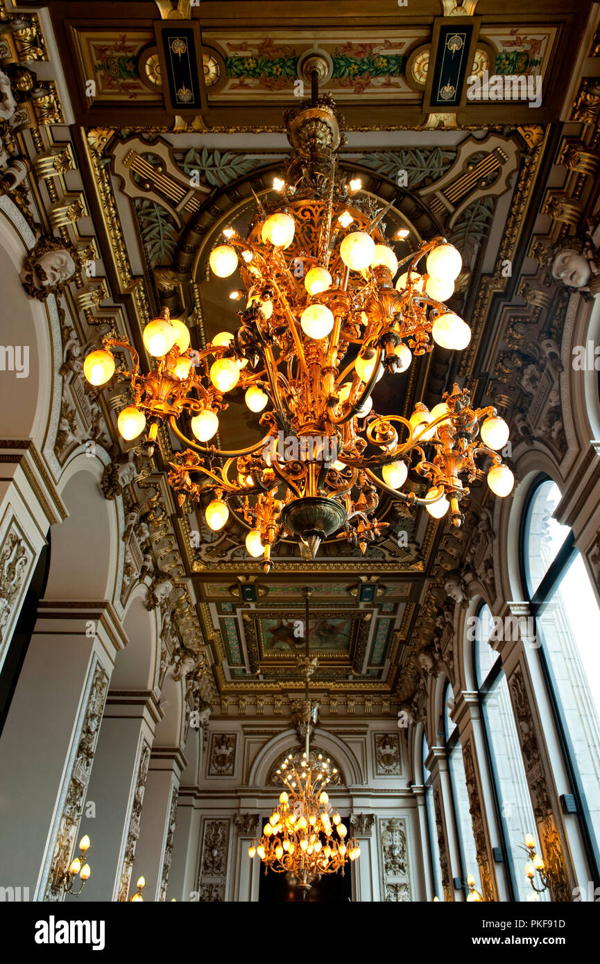 Inside the Opera National de Lyon (France, 07/12/2009 Stock Photo - Alamy