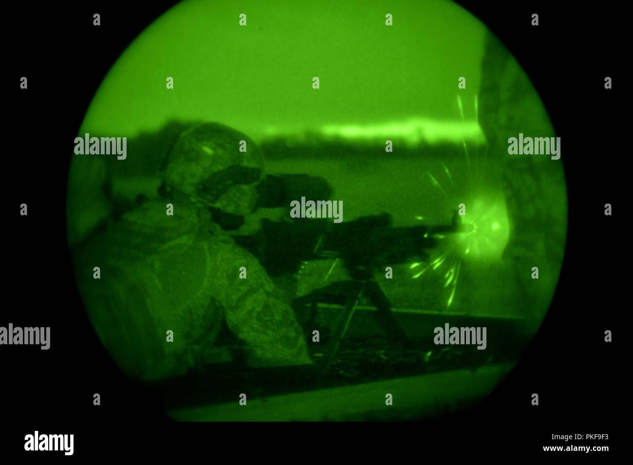 Annual weapons qualification hi-res stock photography and images - Alamy