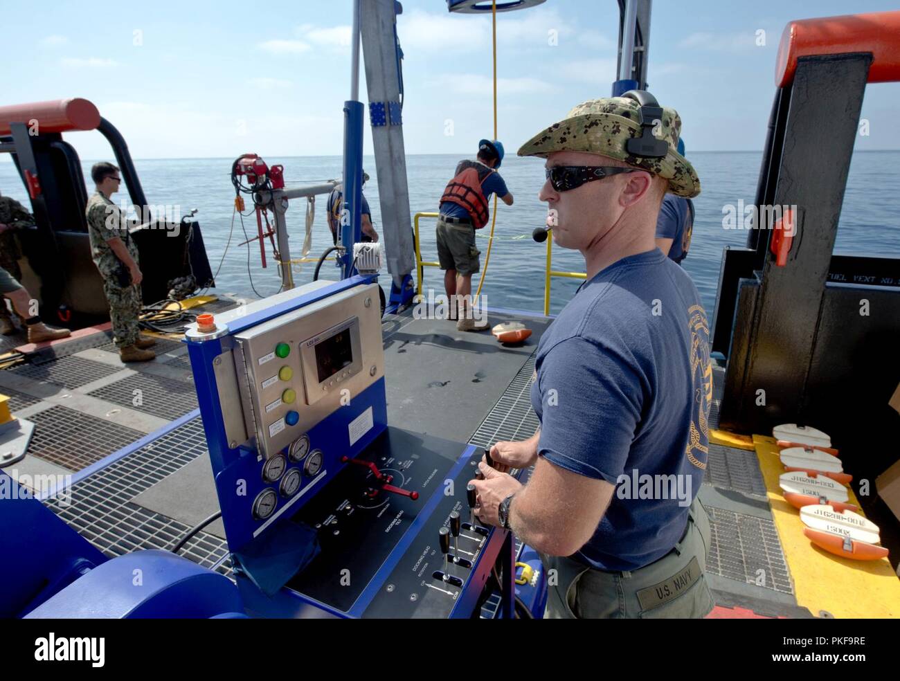 PACIFIC OCEAN (August 5th, 2018) Undersea Rescue Command deploys the ...
