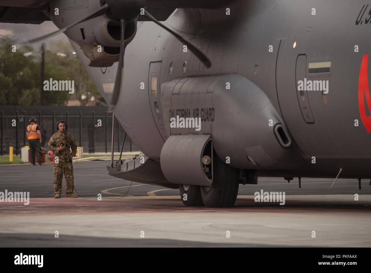 143rd airlift wing hi-res stock photography and images - Alamy
