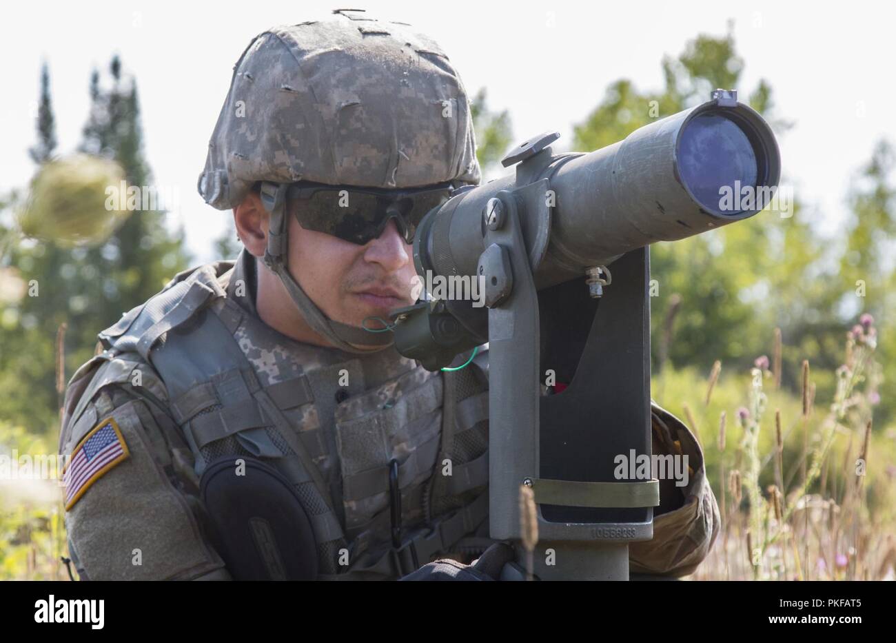 Spc. Brian Coelho, a canon crewmember with Battery B, 1st Battalion ...