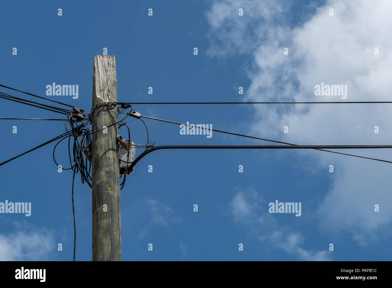 Electrical wire support column hi-res stock photography and images - Alamy