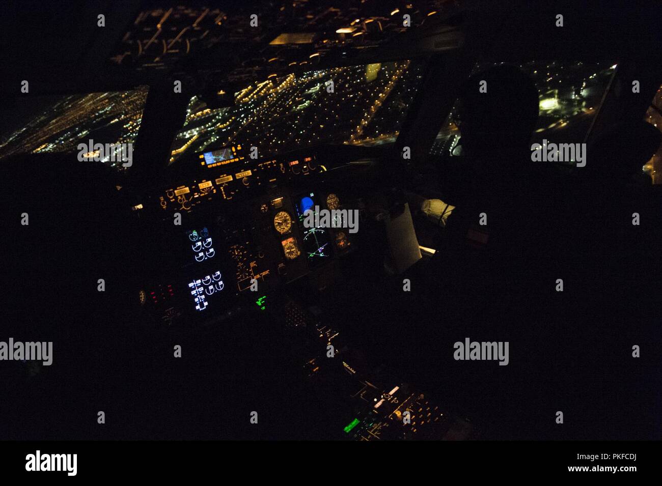 A Colombian Air Force 767 Multi-Mission Tanker Transport Jupiter ...