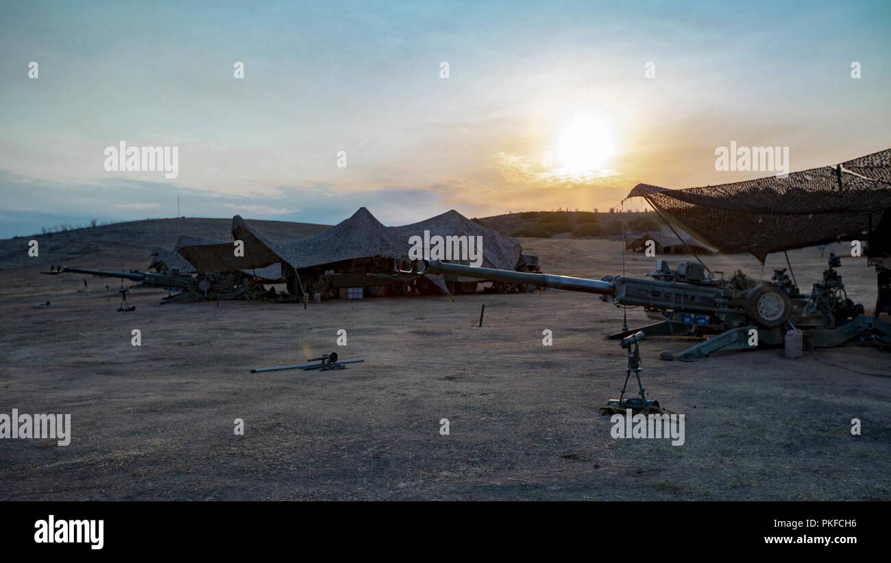 M777 towed 155mm howitzer hi-res stock photography and images - Alamy