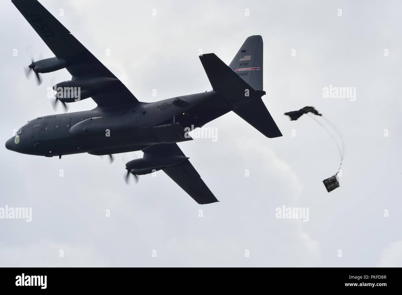 Youngstown Air Reserve Station’s flagship C-130H Hercules drops its ...