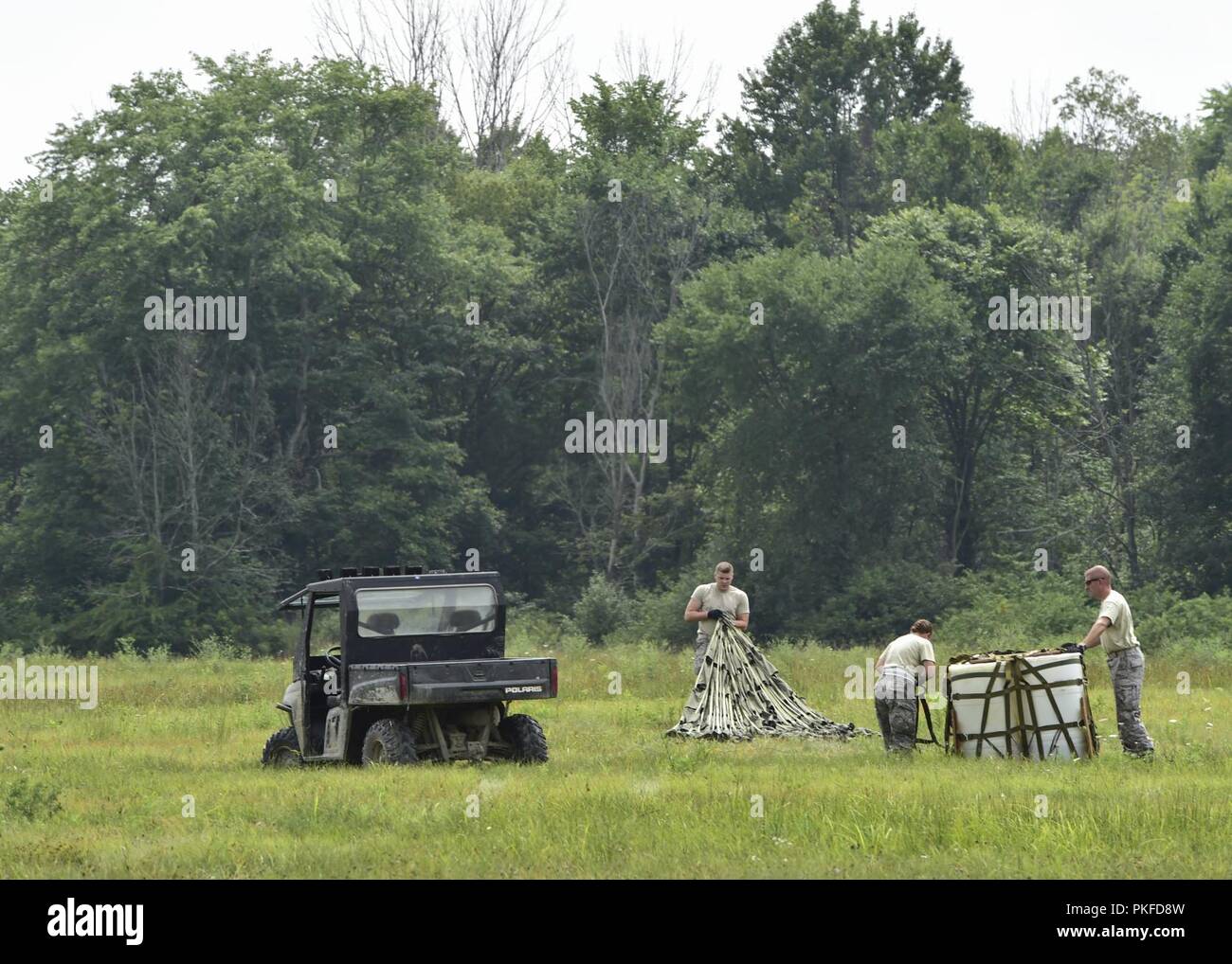 76th Aerial Port Squadron Reserve Citizen Airmen recover a High ...