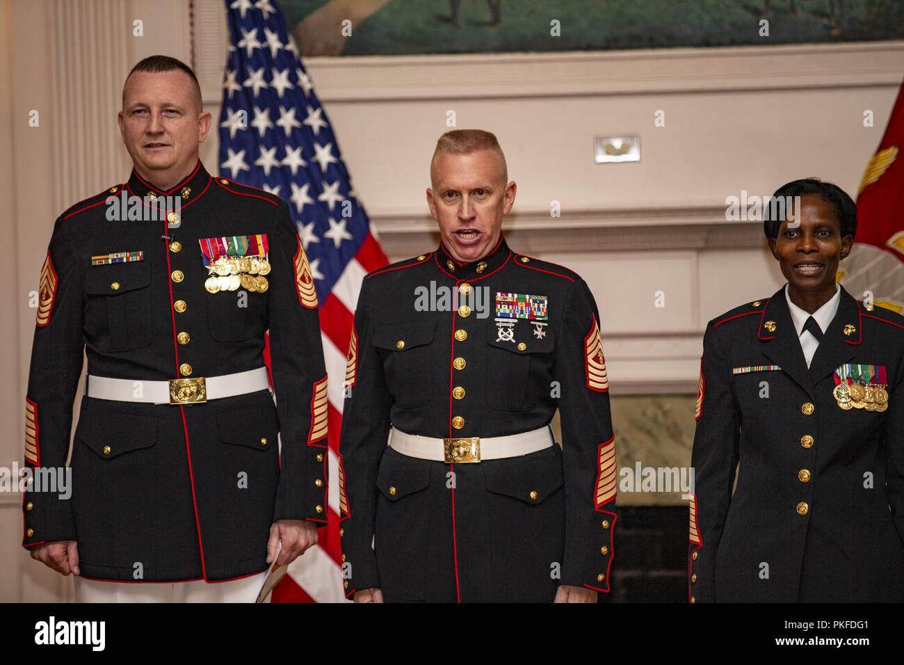 Marine corps retired enlisted hi-res stock photography and images - Alamy