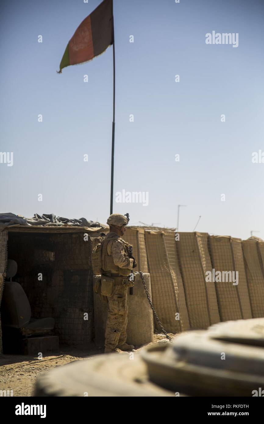 Sangin helmand province afghanistan soldier hi-res stock photography ...