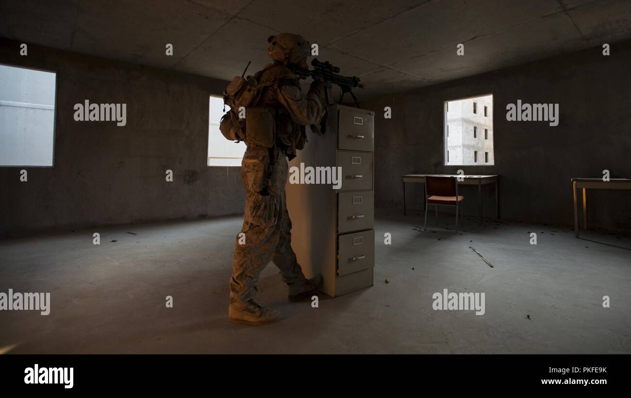 Large scale combat operations hi-res stock photography and images - Alamy