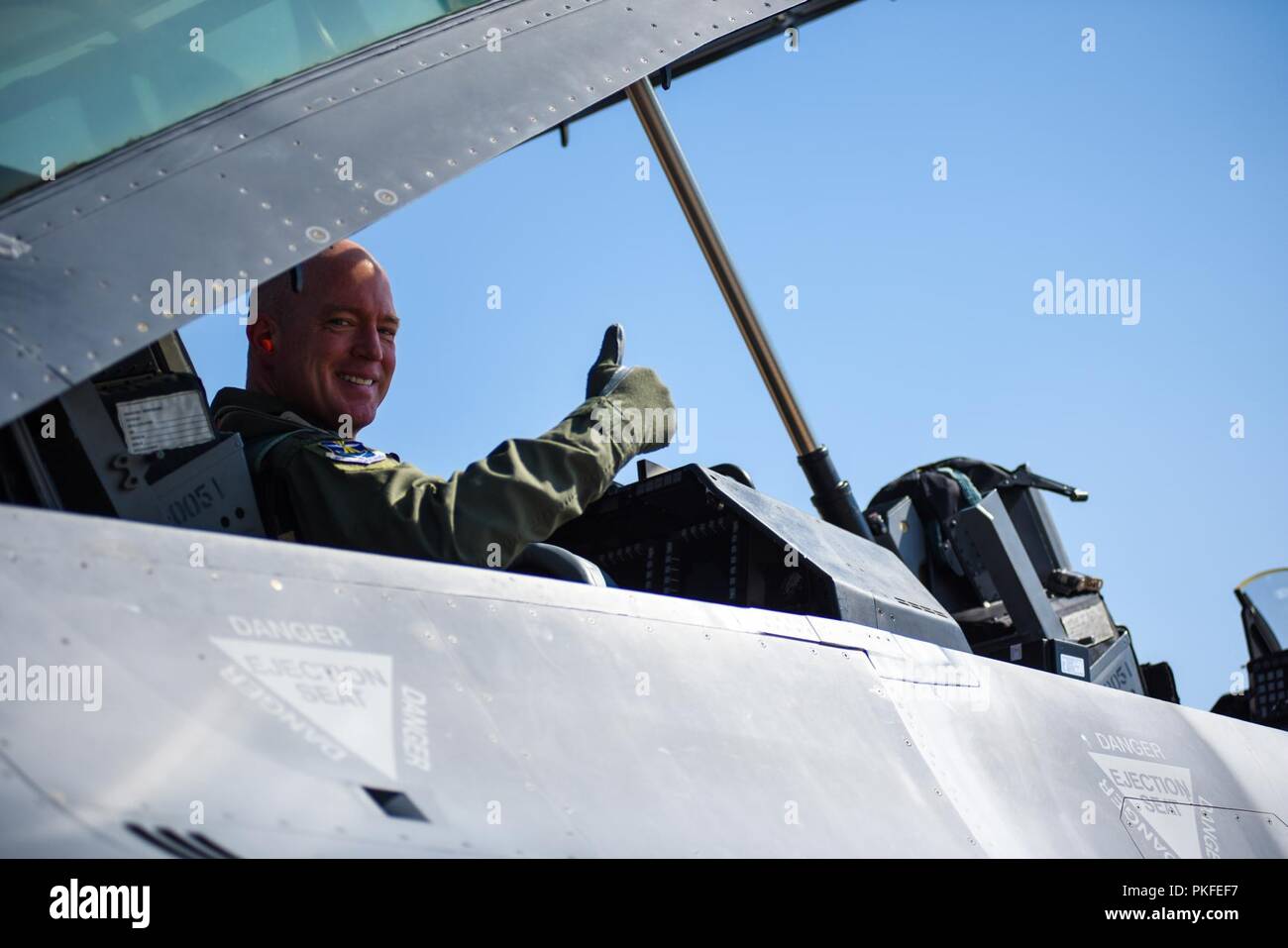 Col troy endicott hi-res stock photography and images - Alamy