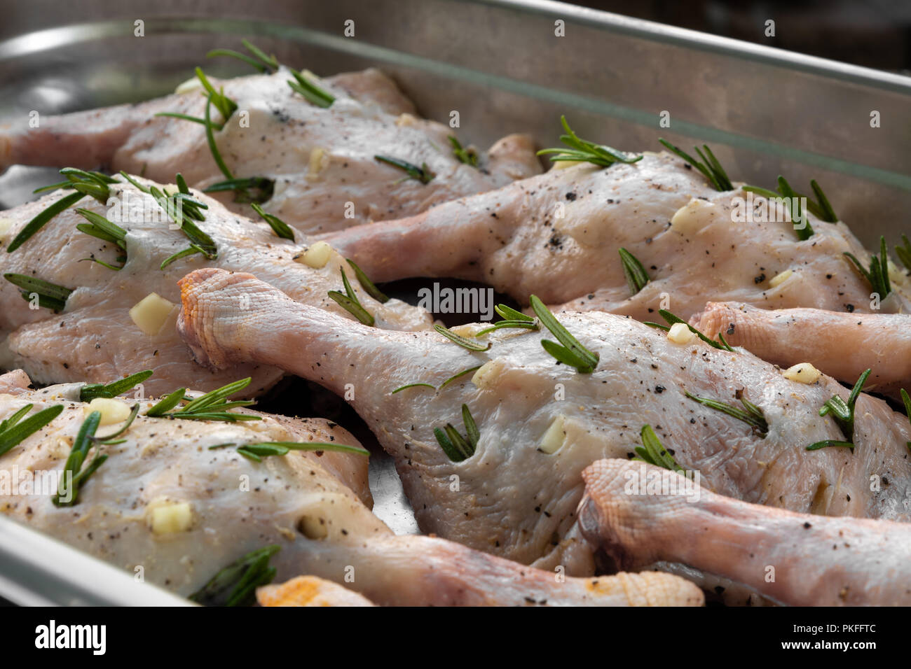 Cook stuffed chicken garlic hi-res stock photography and images - Alamy